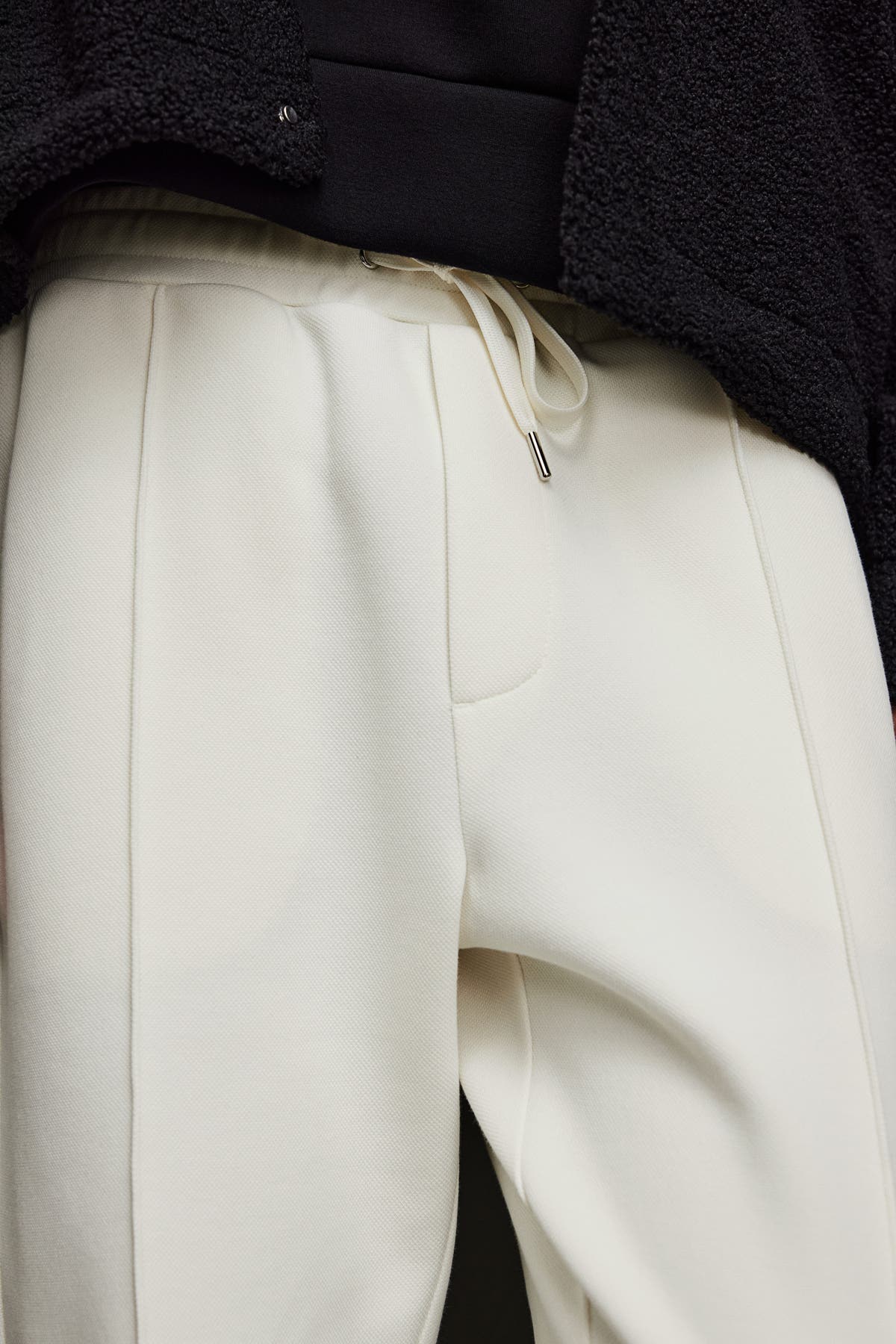 Slim Fit Tailored Joggers | H&M Qatar